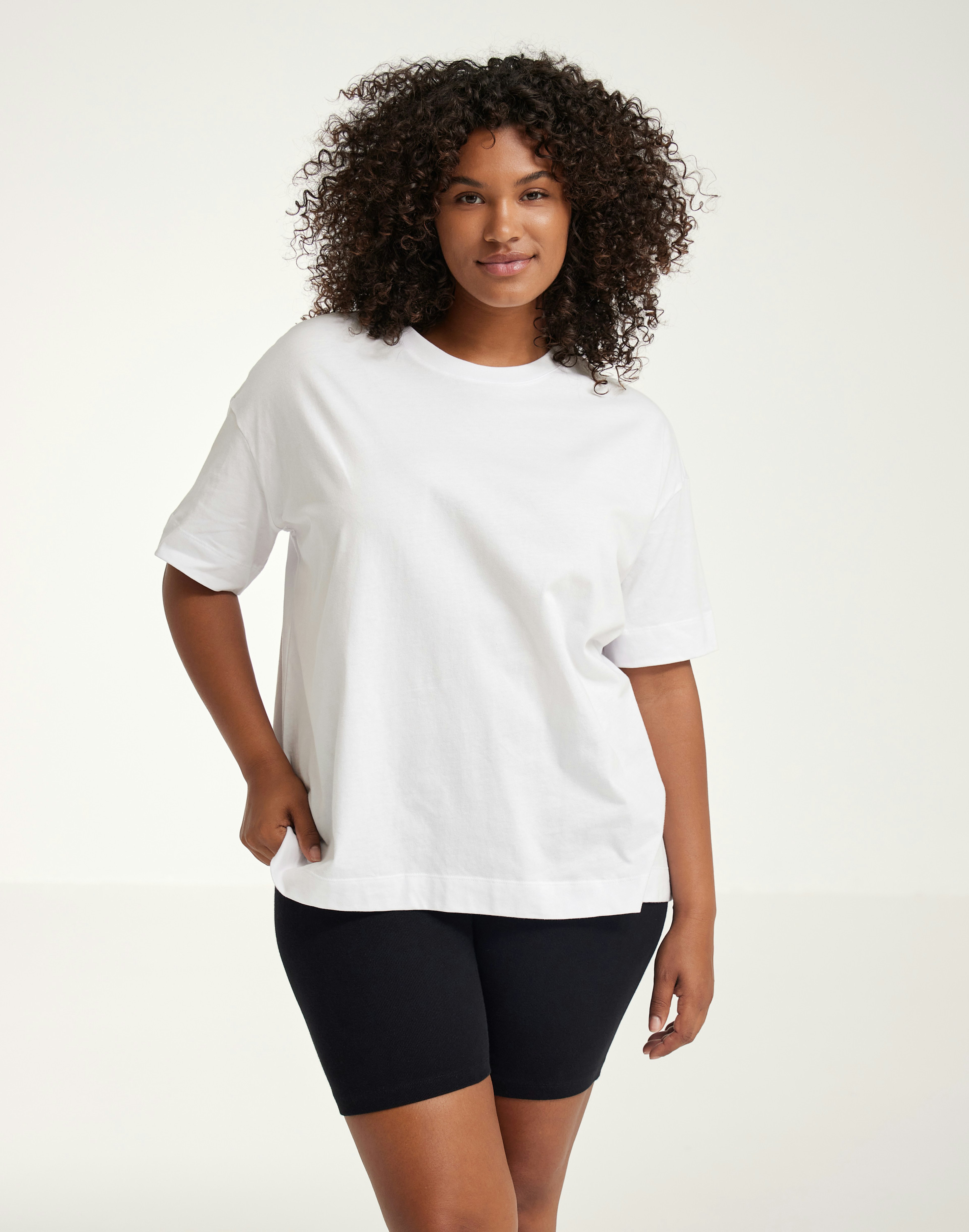 Trekvartsshorts i bomull för dam - Svart - Dilling